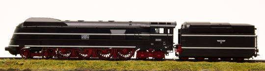 Märklin 39662 – Schlepptender-Dampflok BR 06 der DRG, digital & Sound ...