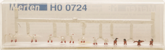 Gebrauchtemodellbahn | Merten 0724 (1:87) – Gänse und Enten an Land, 12 ...