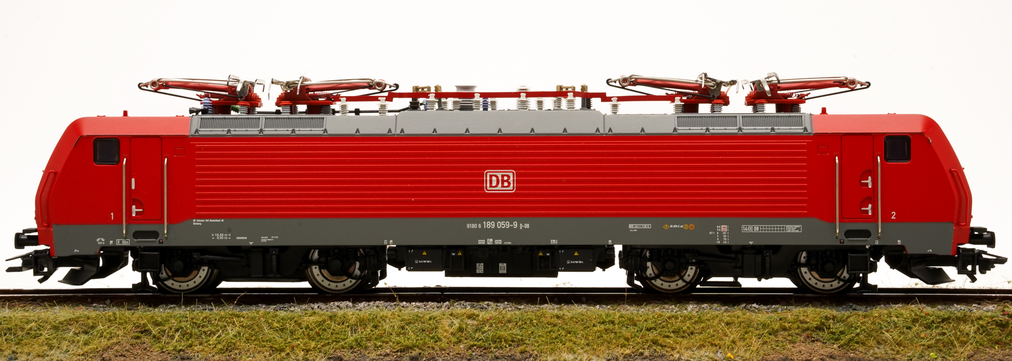 OXID eShop 6 | Märklin 39860 – Elektrolok BR 189 der DB AG, digital (mfx) & Sound | purchase online