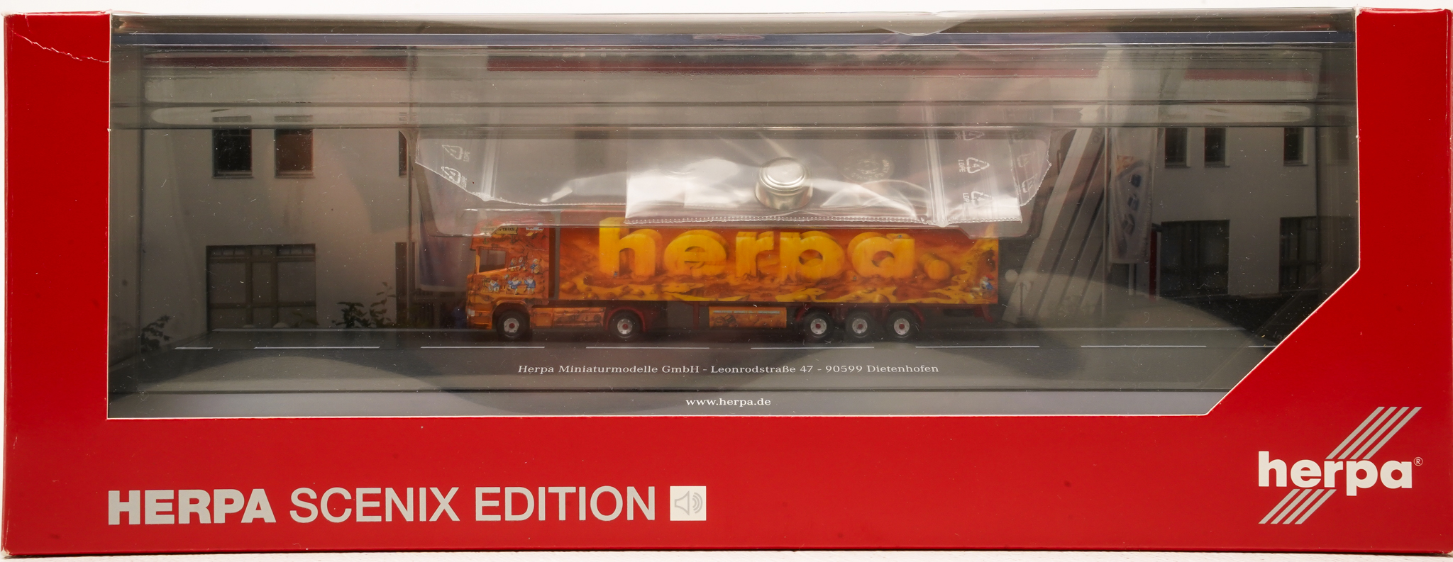 Gebrauchtemodellbahn | Herpa Scenix Edition (1:160) – Scania 164 TL ...