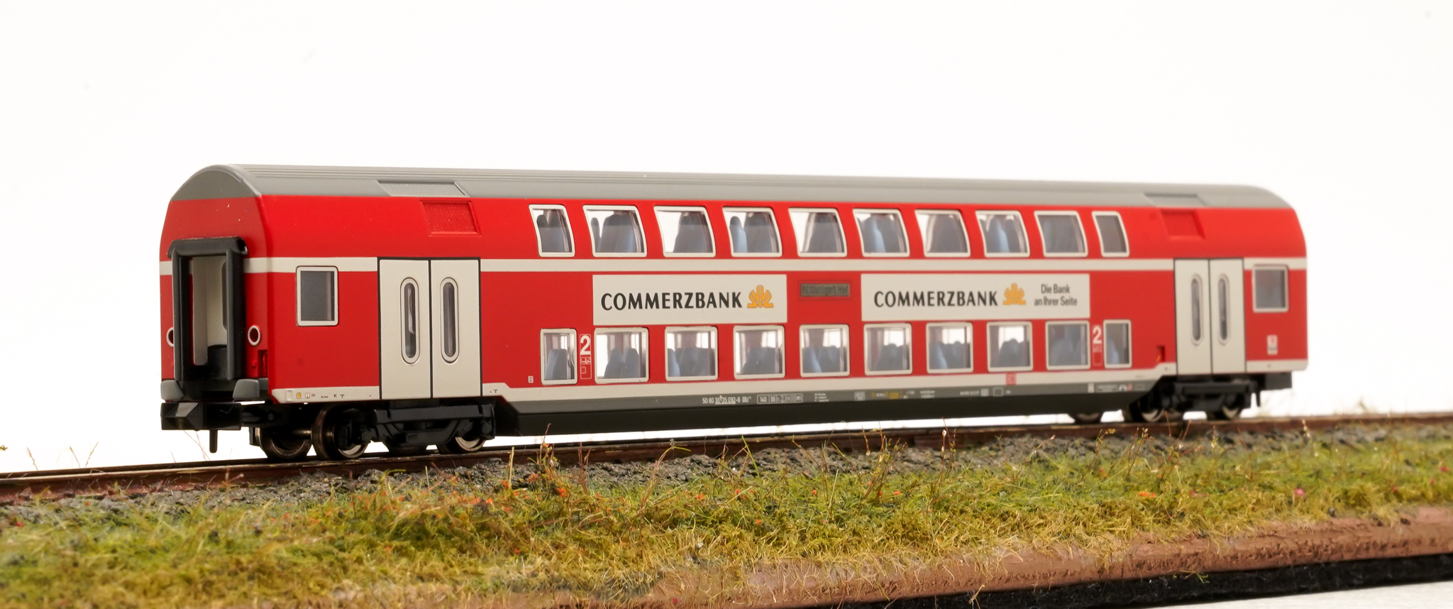 Gebrauchtemodellbahn | Minitrix 15839 – 2. Klasse Doppelstockwagen DBz ...